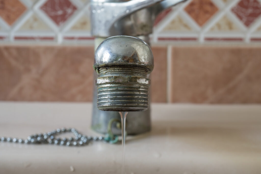 Preventing Limescale Buildup In the Bathroom